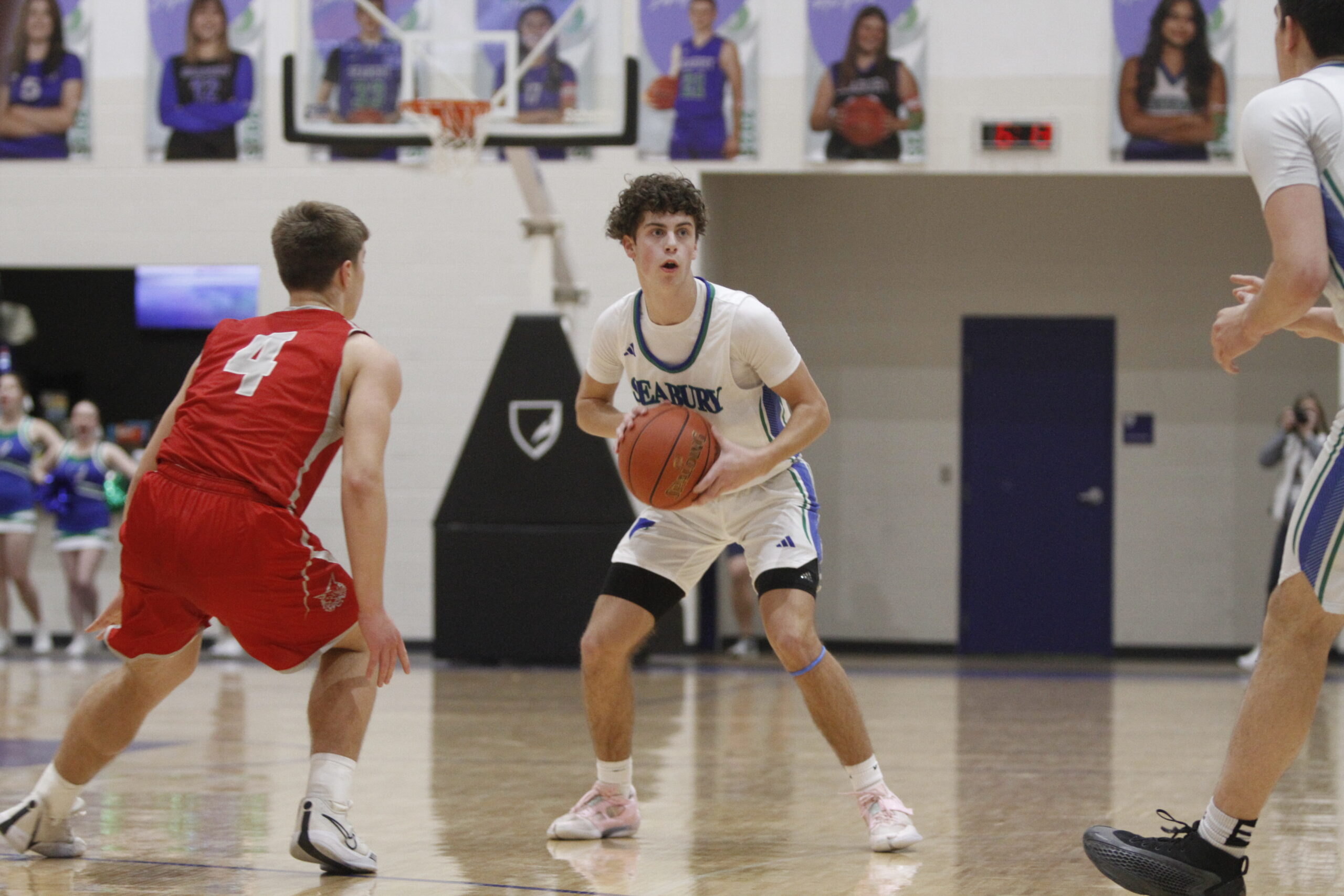 Bishop Seabury loses 73-70 to Frankfort in second substate round ...